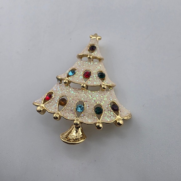 Jewelry | Vintage Christmas Tree Brooch Pin Gold Tone Rhinestone ...